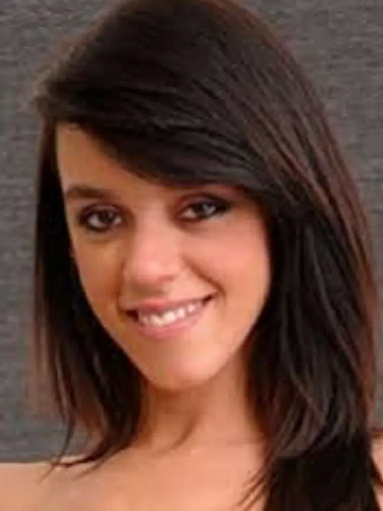 Melody Mynx Biography: Wiki, Age, Career, Height, Weight, Boyfriend ...
